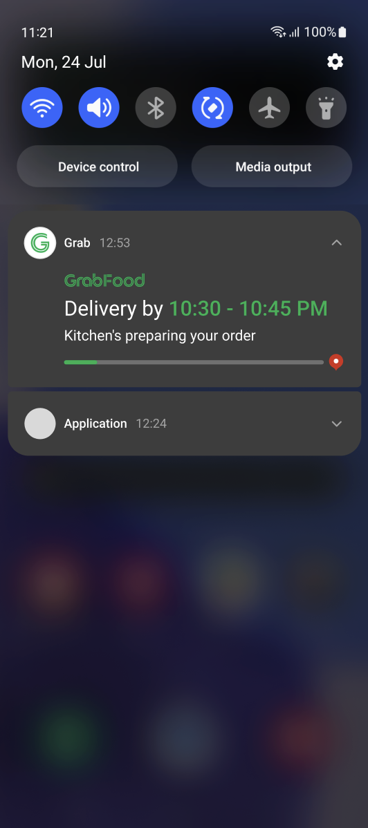 Figure 1. Grab iOS Live Activity flow.